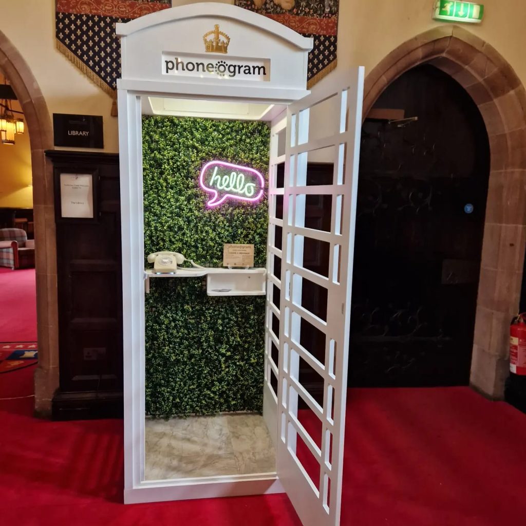 Paparazzi Mirror | Magic Mirror | Photobooth | Manchester | Cheshire